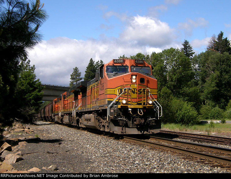 BNSF 4386 East